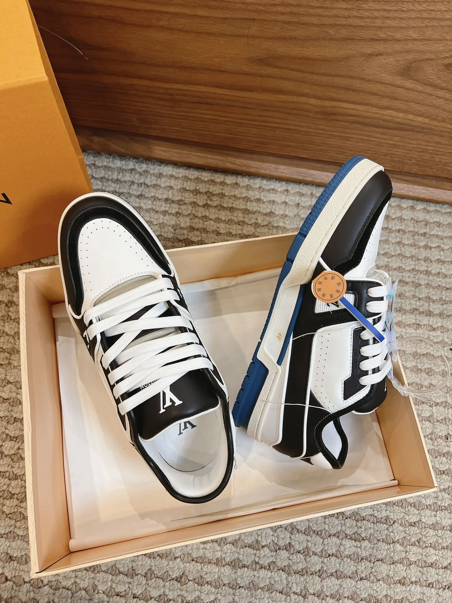 Low-cost Louis Vuitton Trainer Sneaker