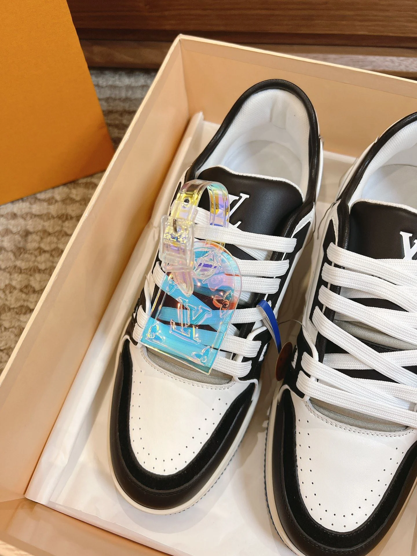 Low-cost Louis Vuitton Trainer Sneaker