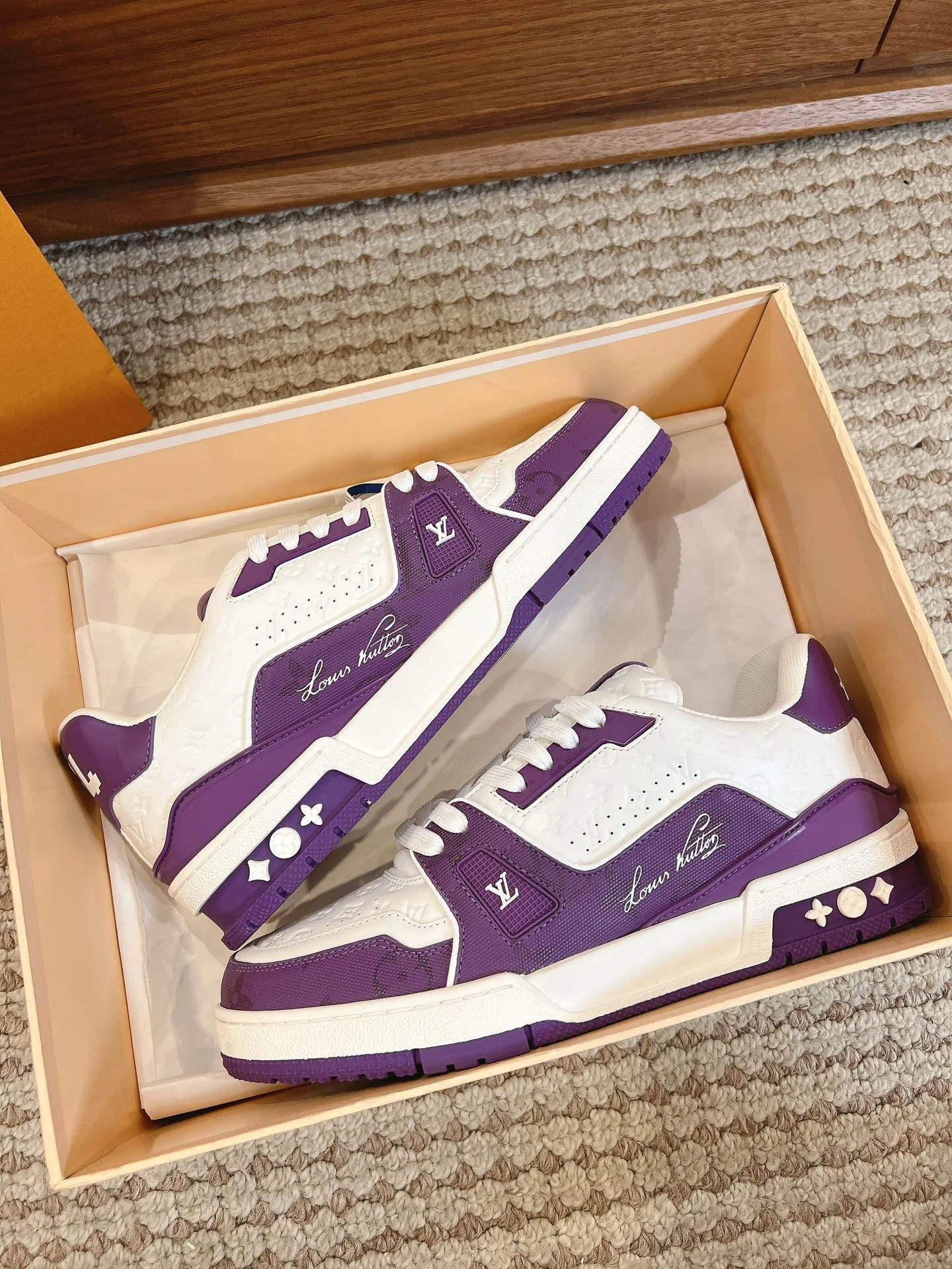 Top match Louis Vuitton Trainer Sneaker