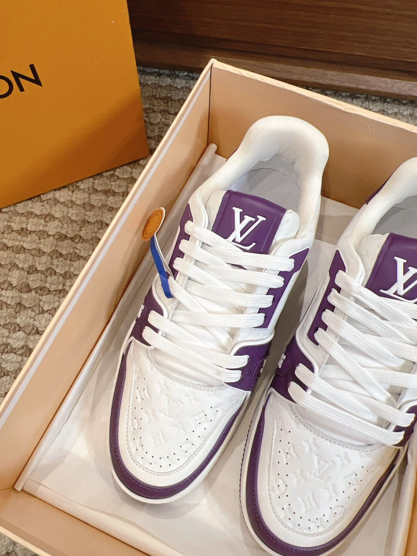 Top match Louis Vuitton Trainer Sneaker