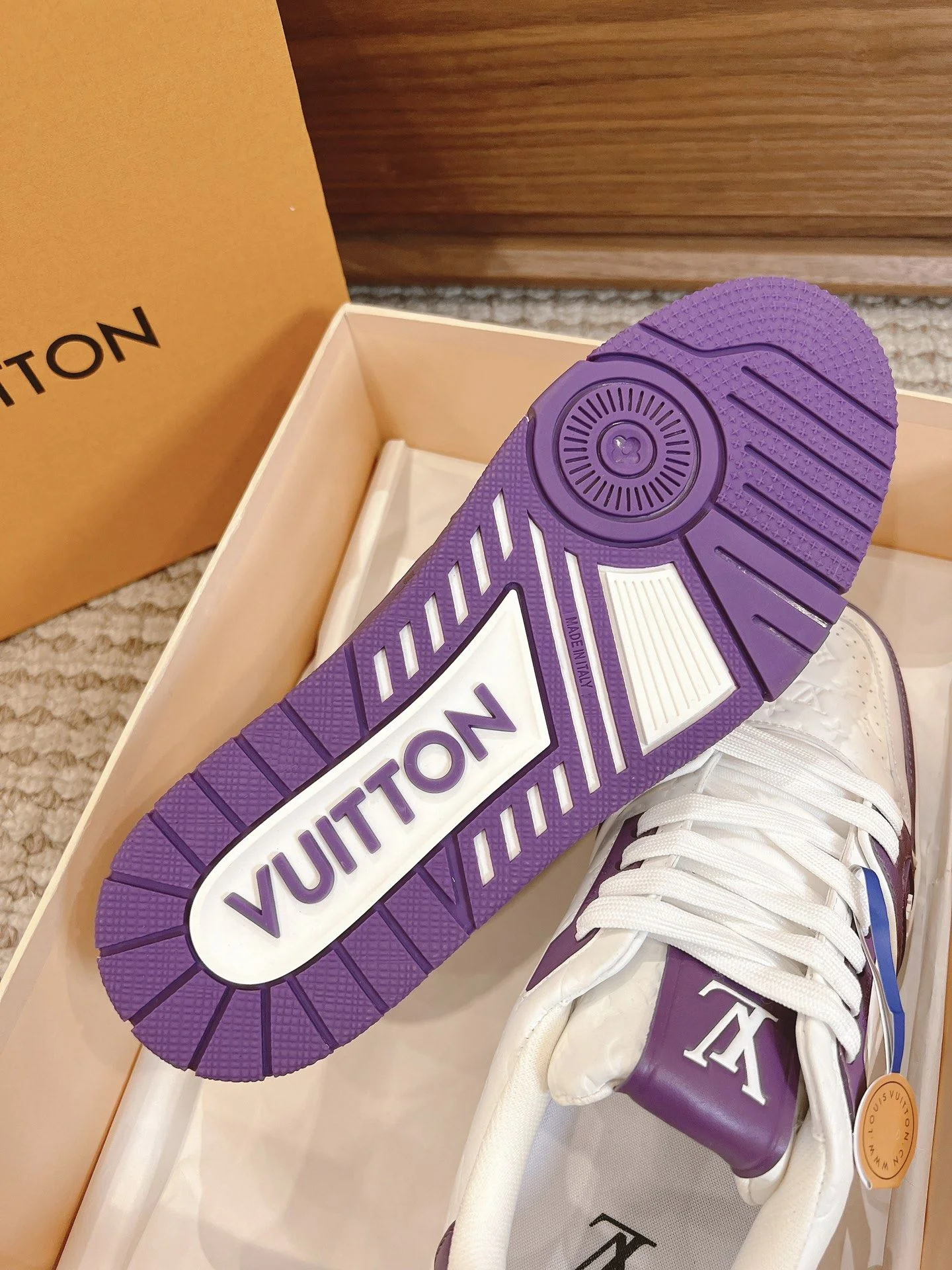 Top match Louis Vuitton Trainer Sneaker