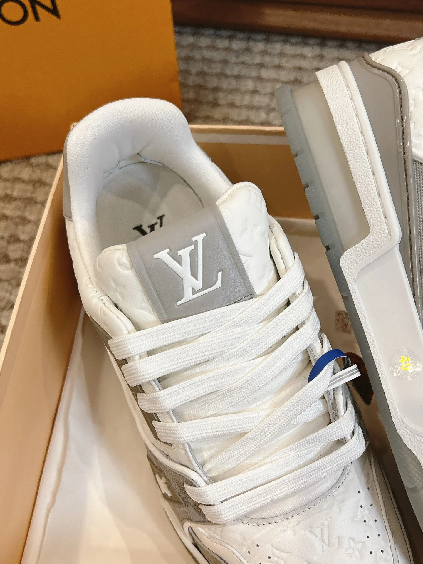 Authentic Louis Vuitton Trainer Sneaker