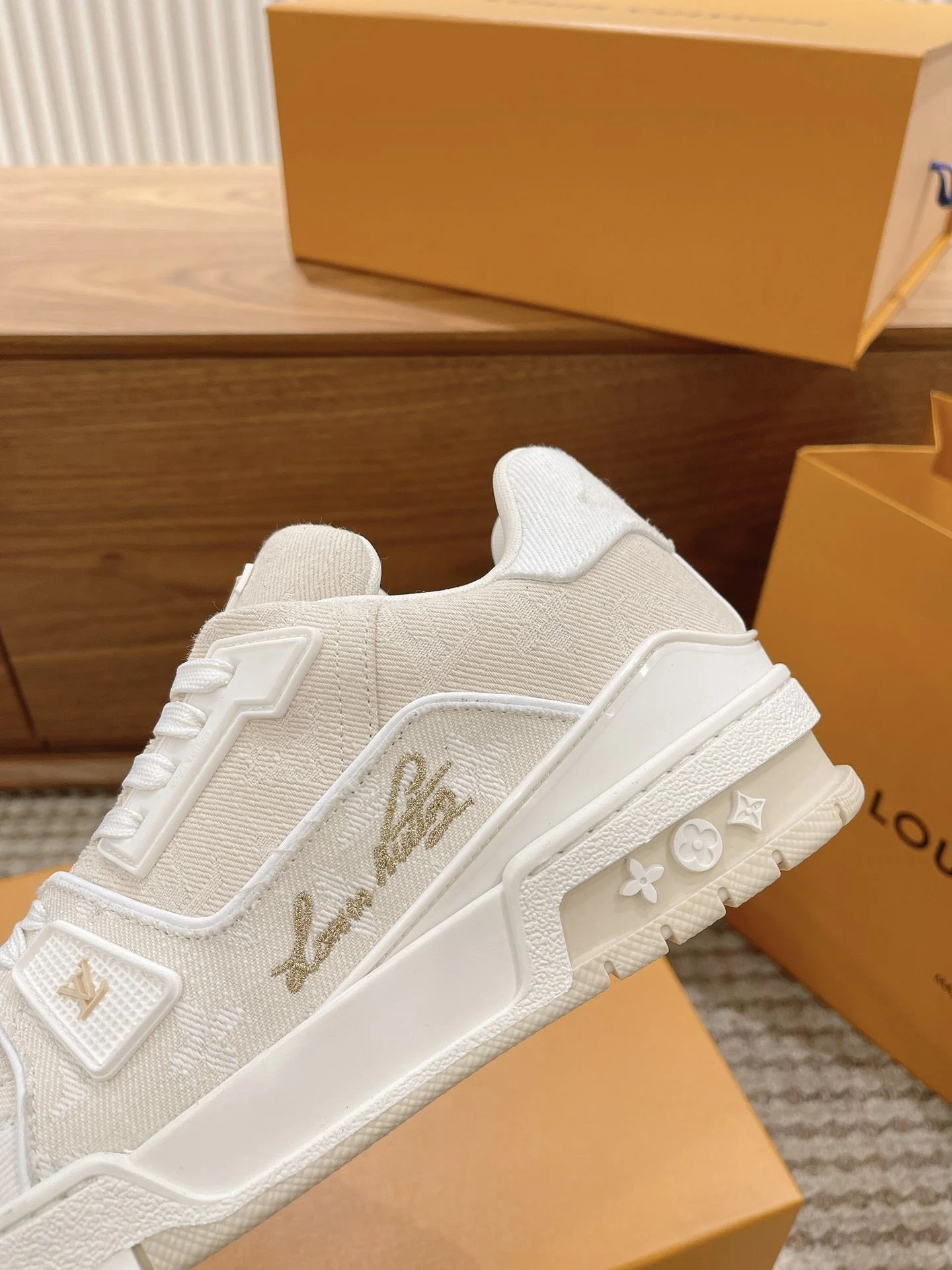 High fidelity Louis Vuitton Trainer Sneaker