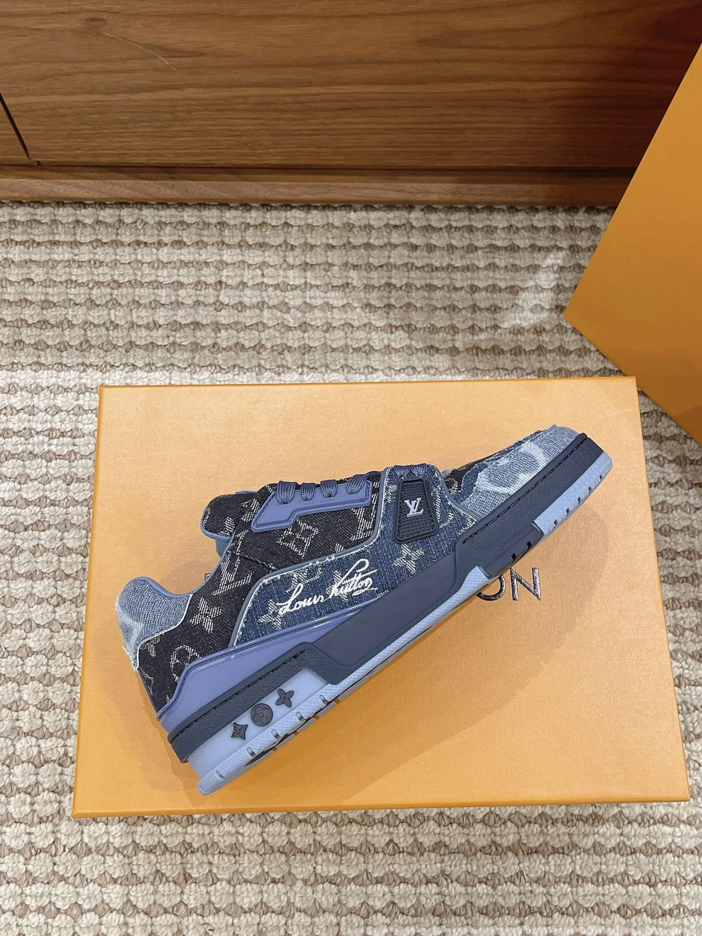 Louis Vuitton Trainer Sneaker