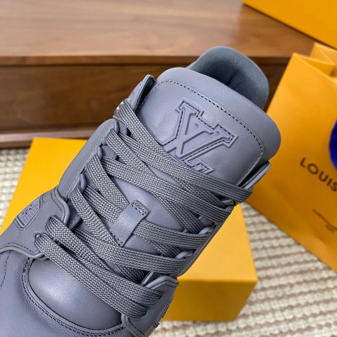 Brand-authenticated Louis Vuitton Trainer Sneaker