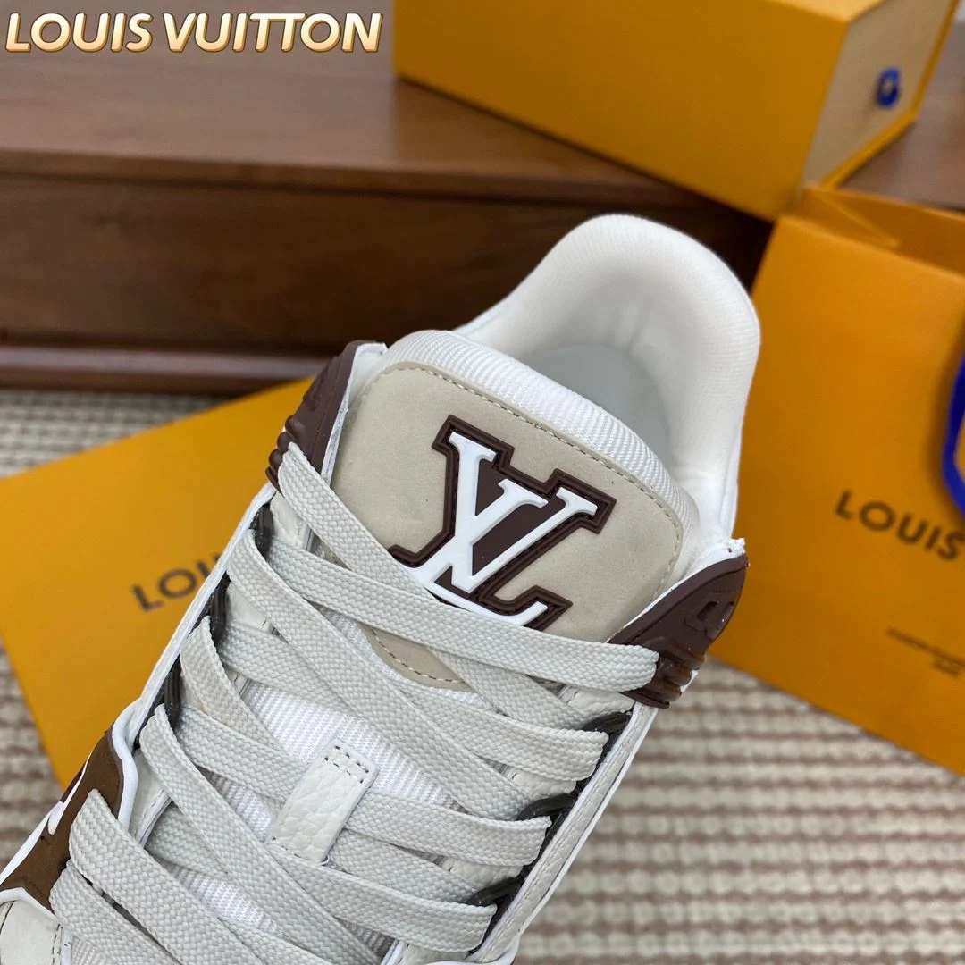 Indistinguishable Louis Vuitton Trainer Sneaker