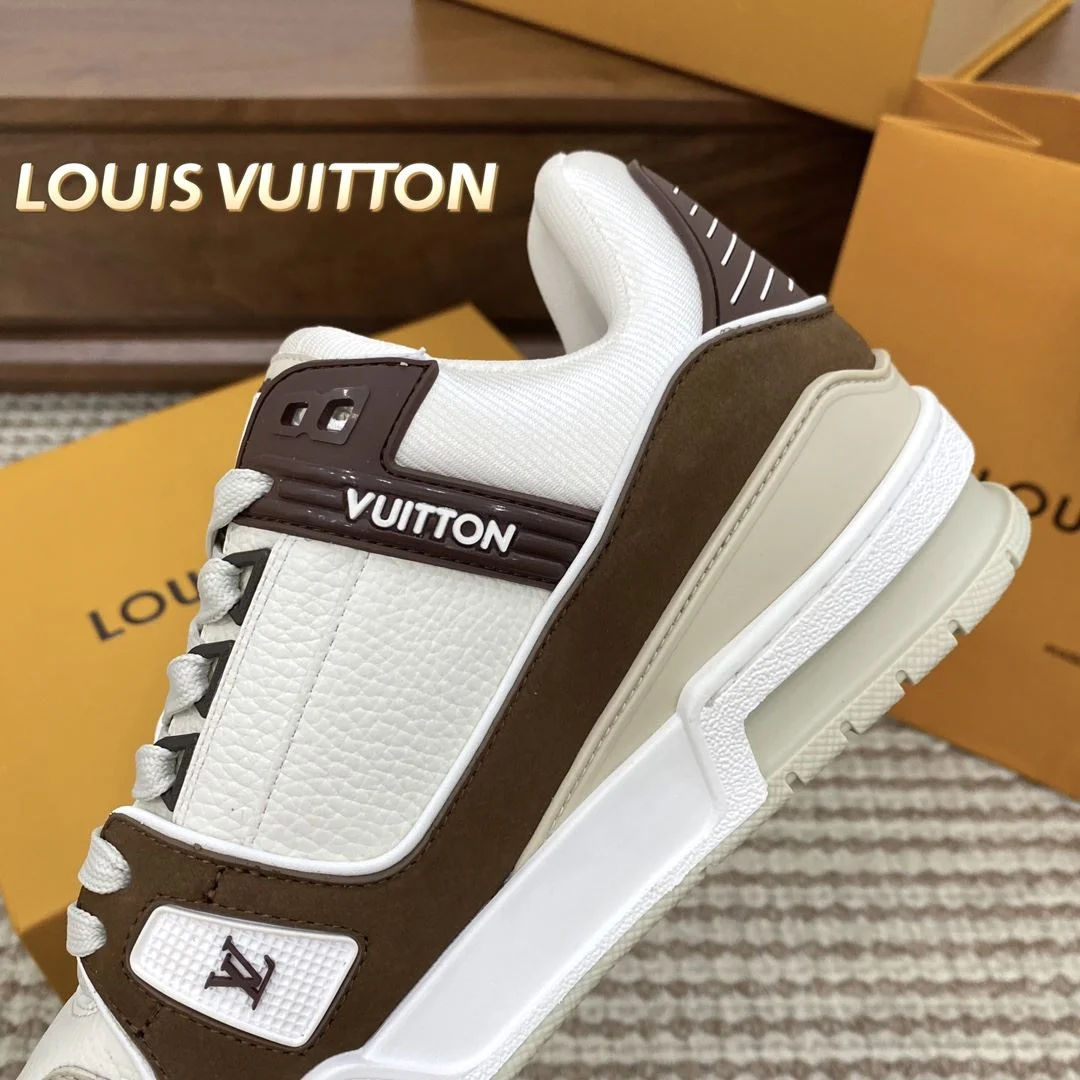 Indistinguishable Louis Vuitton Trainer Sneaker