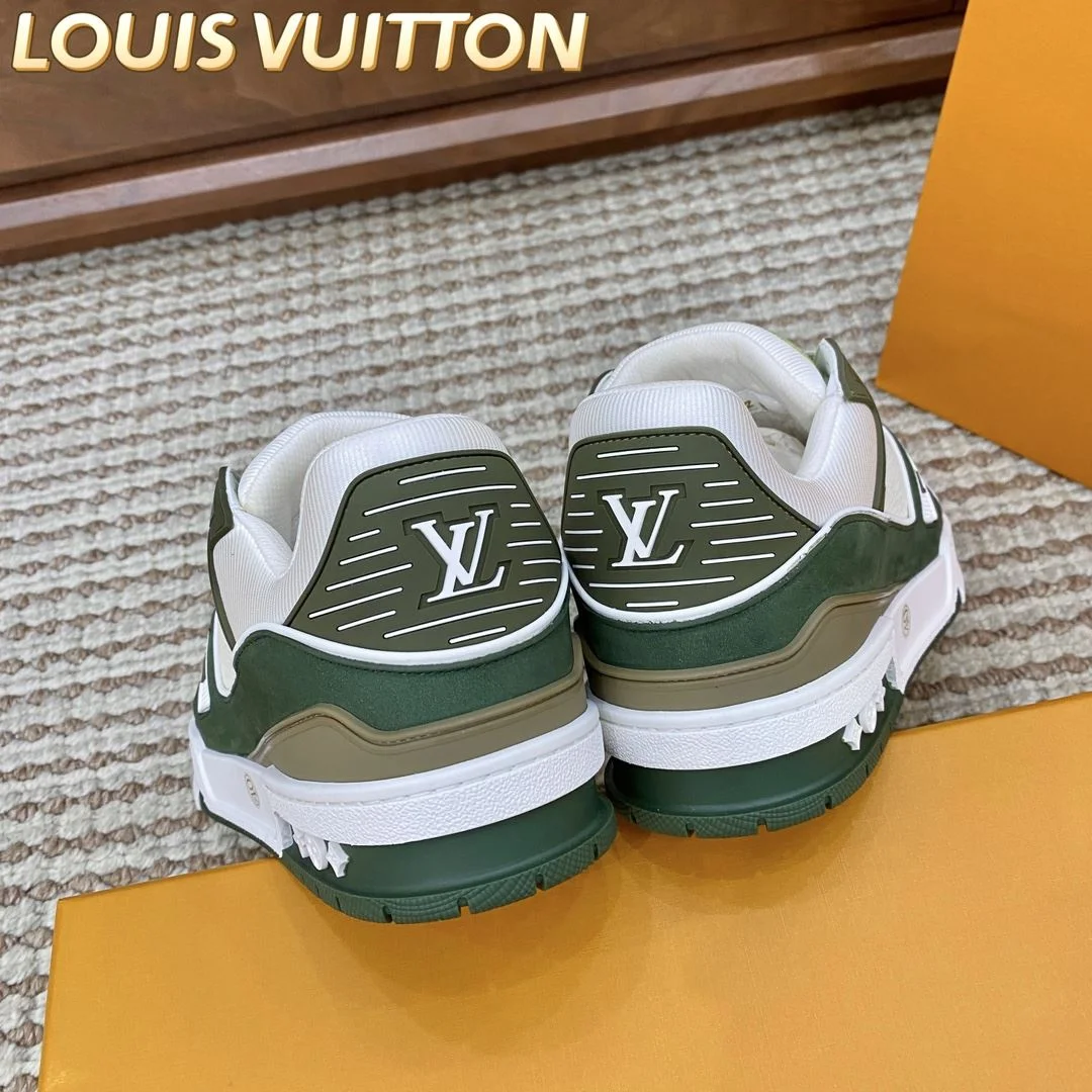 Economical Louis Vuitton Trainer Sneaker