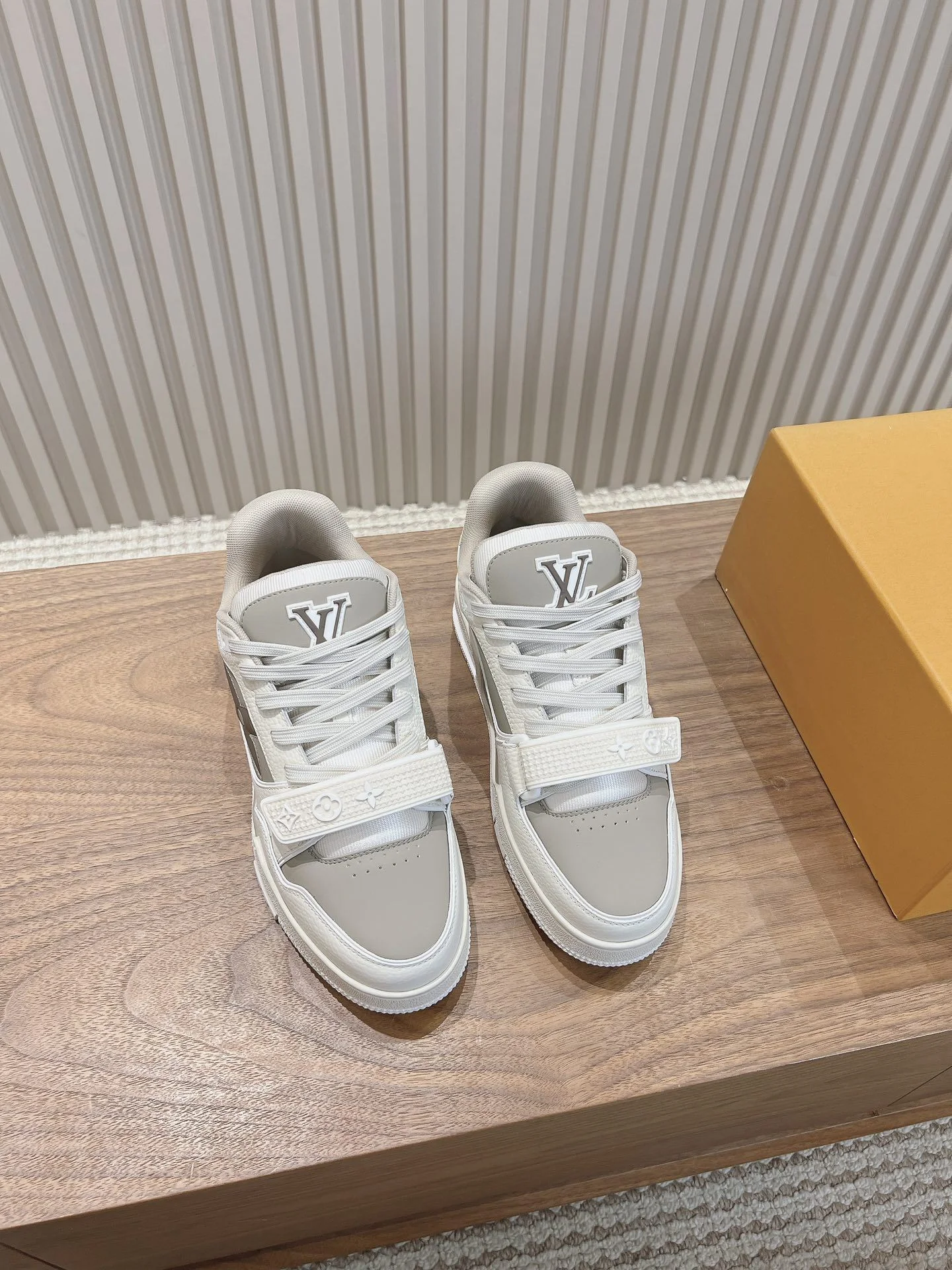 Louis Vuitton Trainer Sneaker