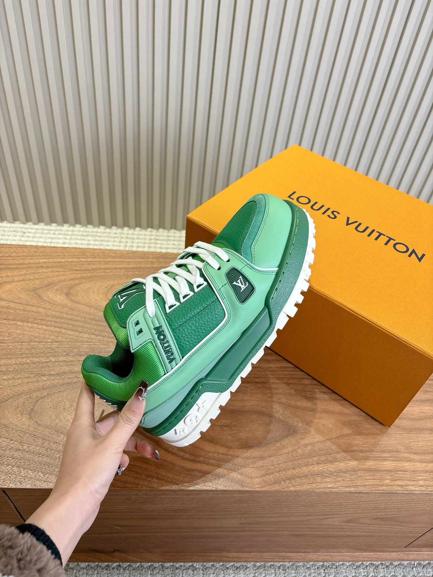 Perfect replica Louis Vuitton Trainer Sneaker