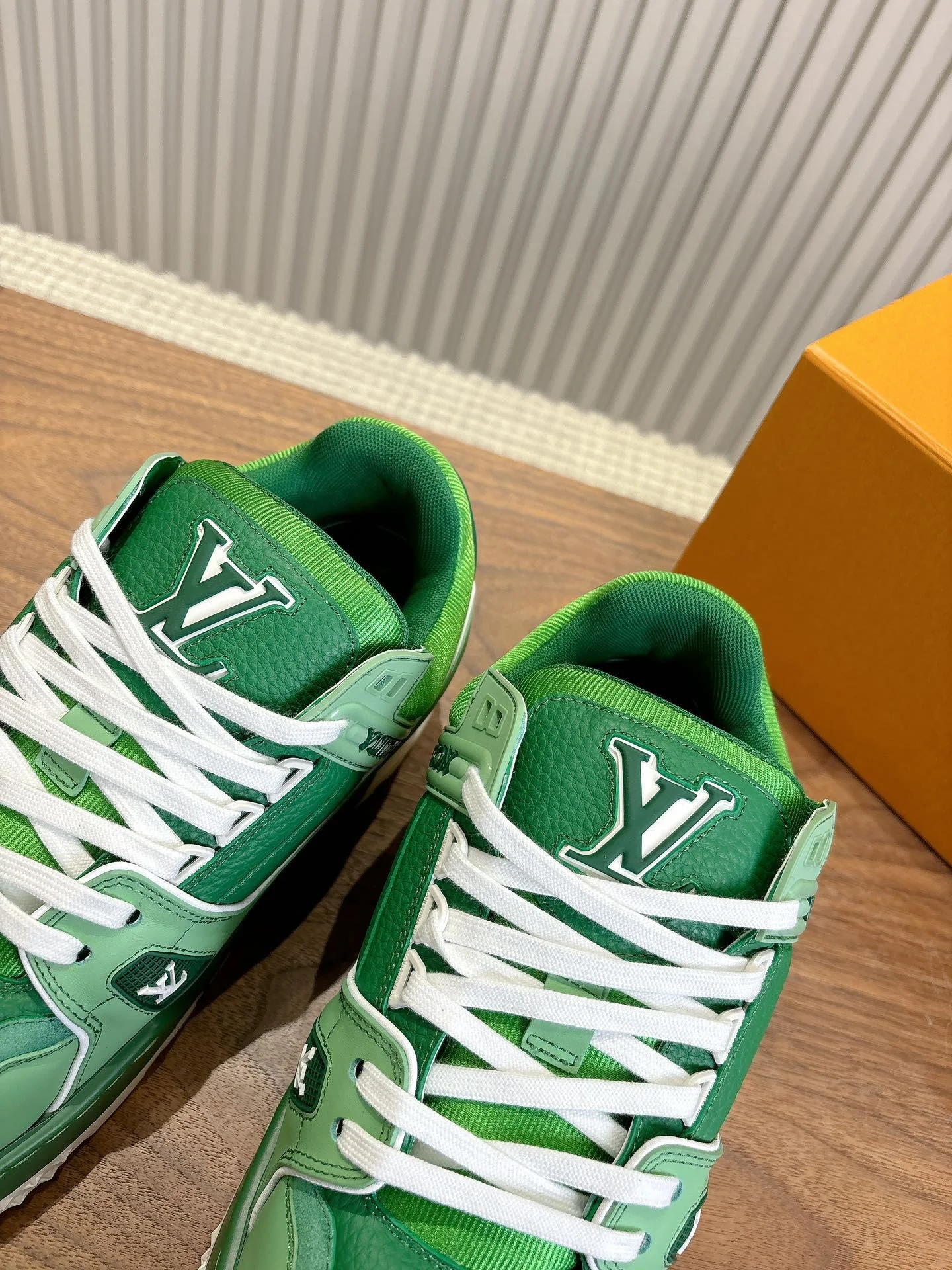 Perfect replica Louis Vuitton Trainer Sneaker