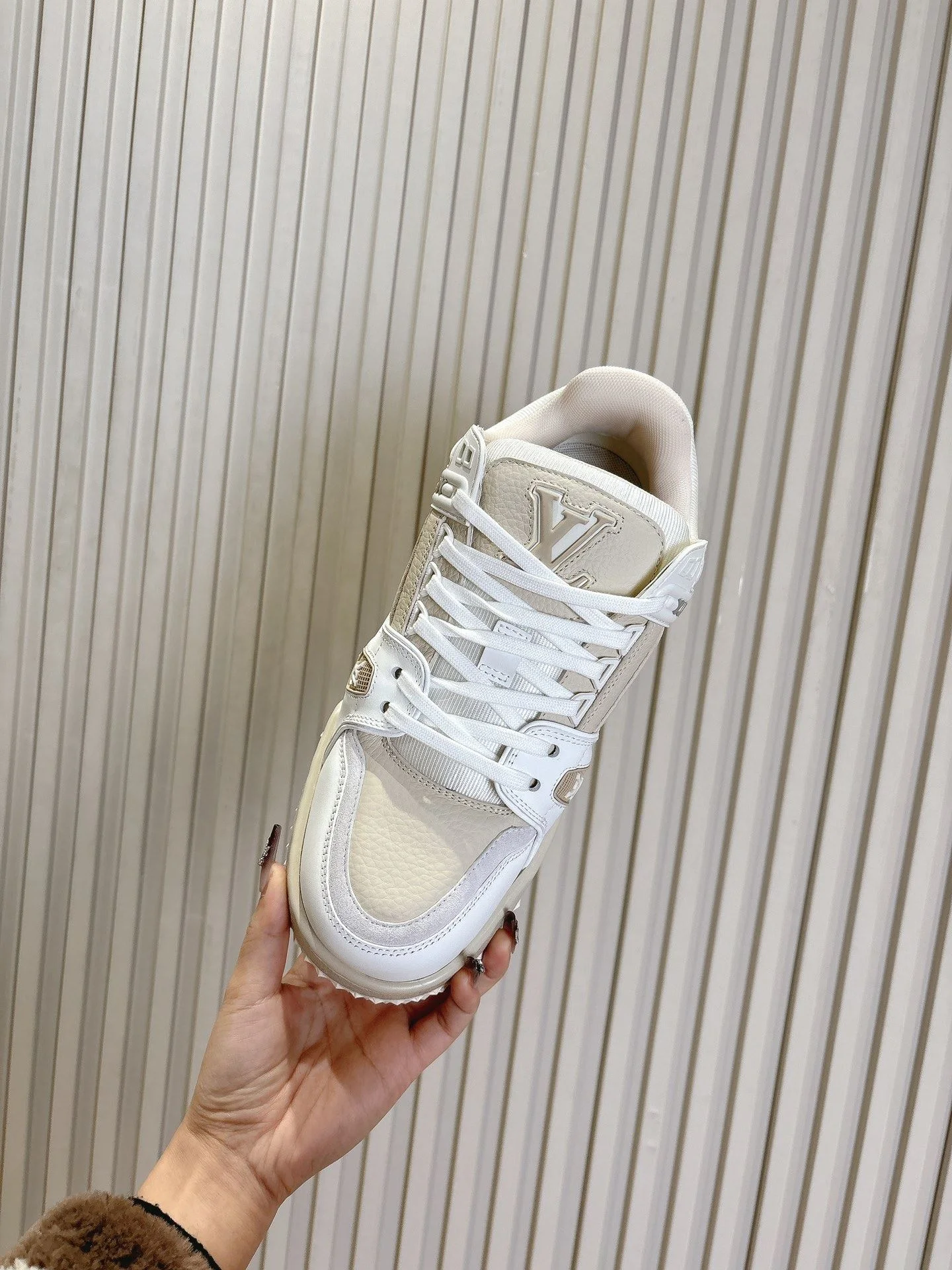 Factory-made Louis Vuitton Trainer Sneaker