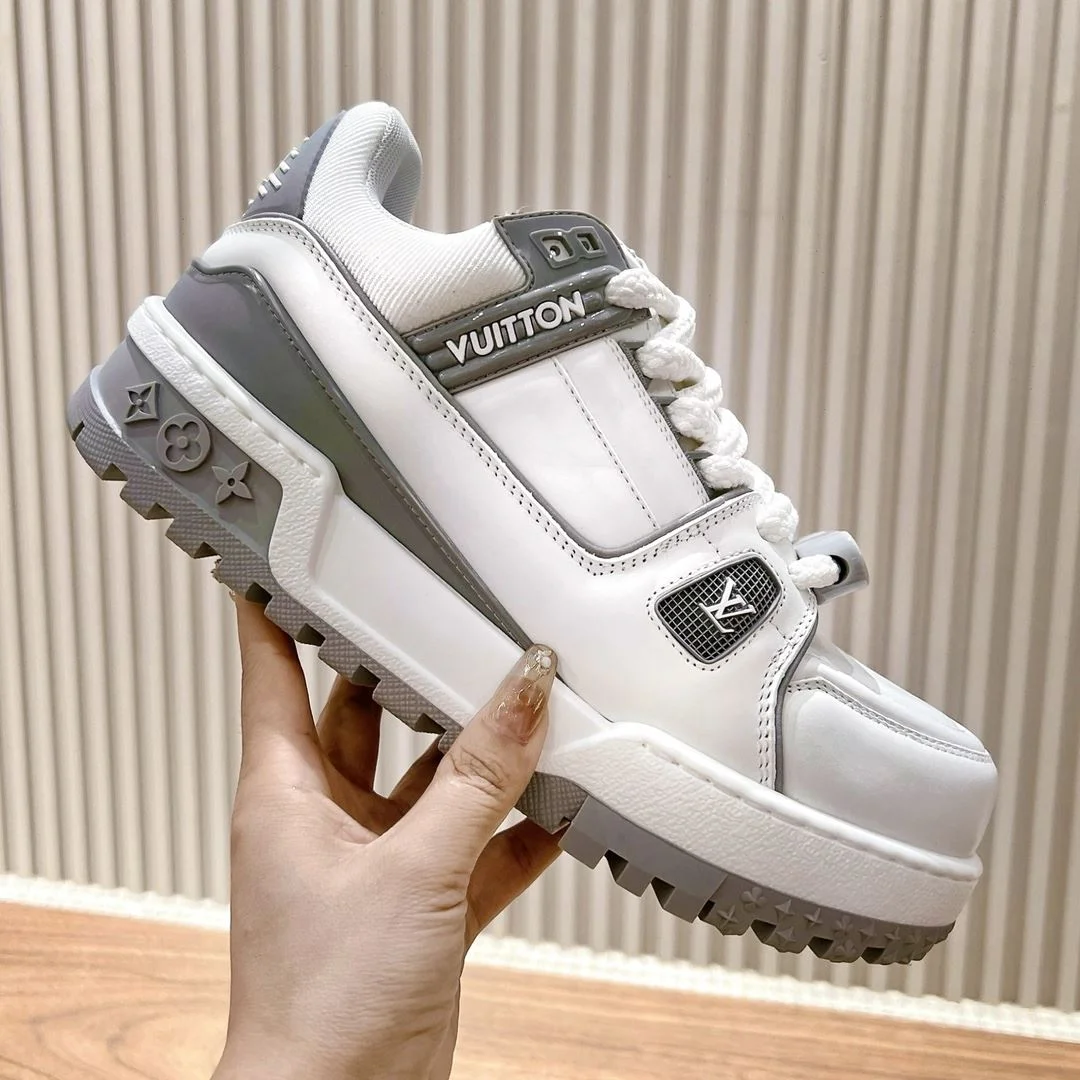 Louis Vuitton Trainer Sneaker
