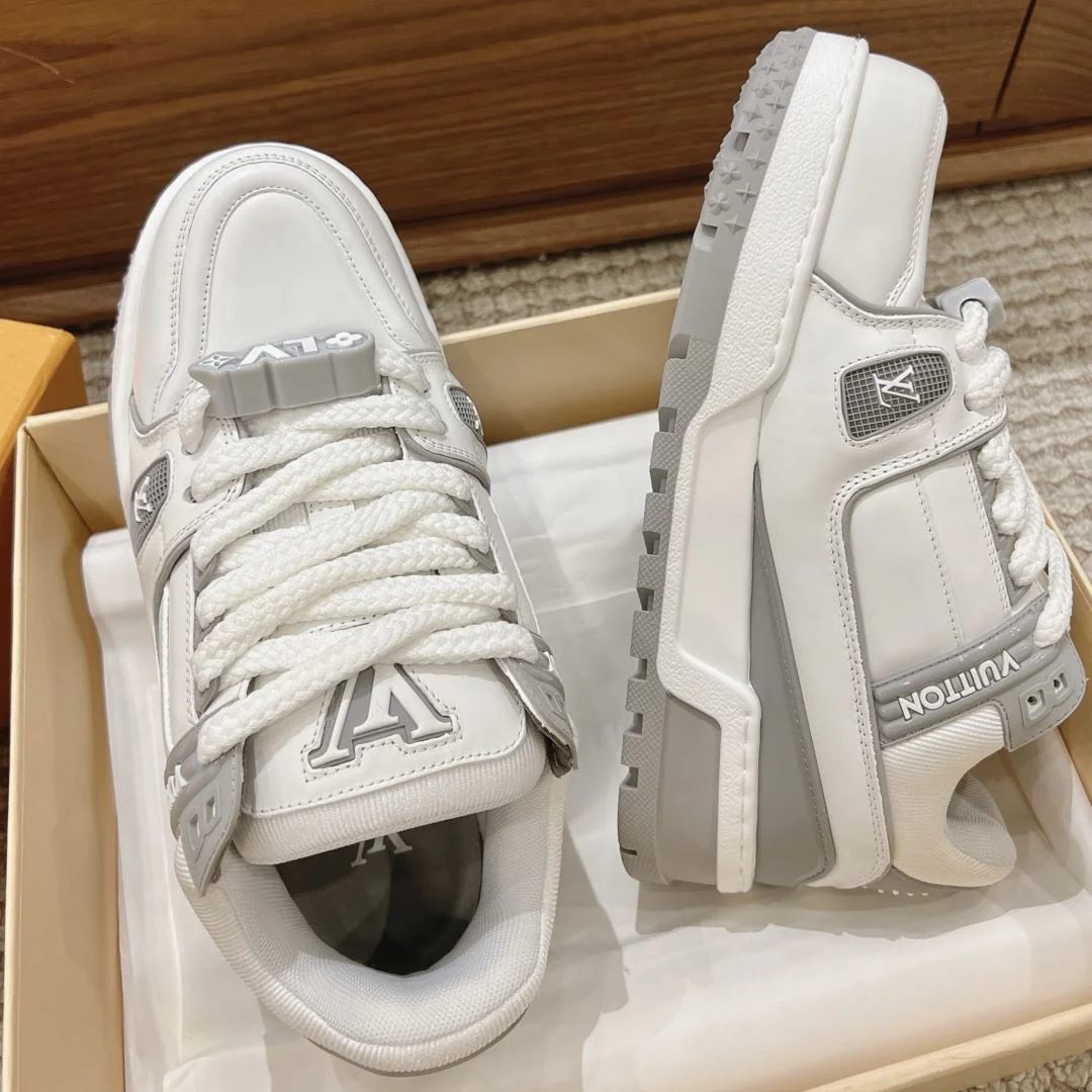 Perfect replica Louis Vuitton Trainer Sneaker