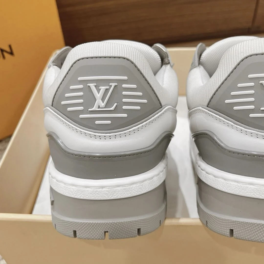 Perfect replica Louis Vuitton Trainer Sneaker