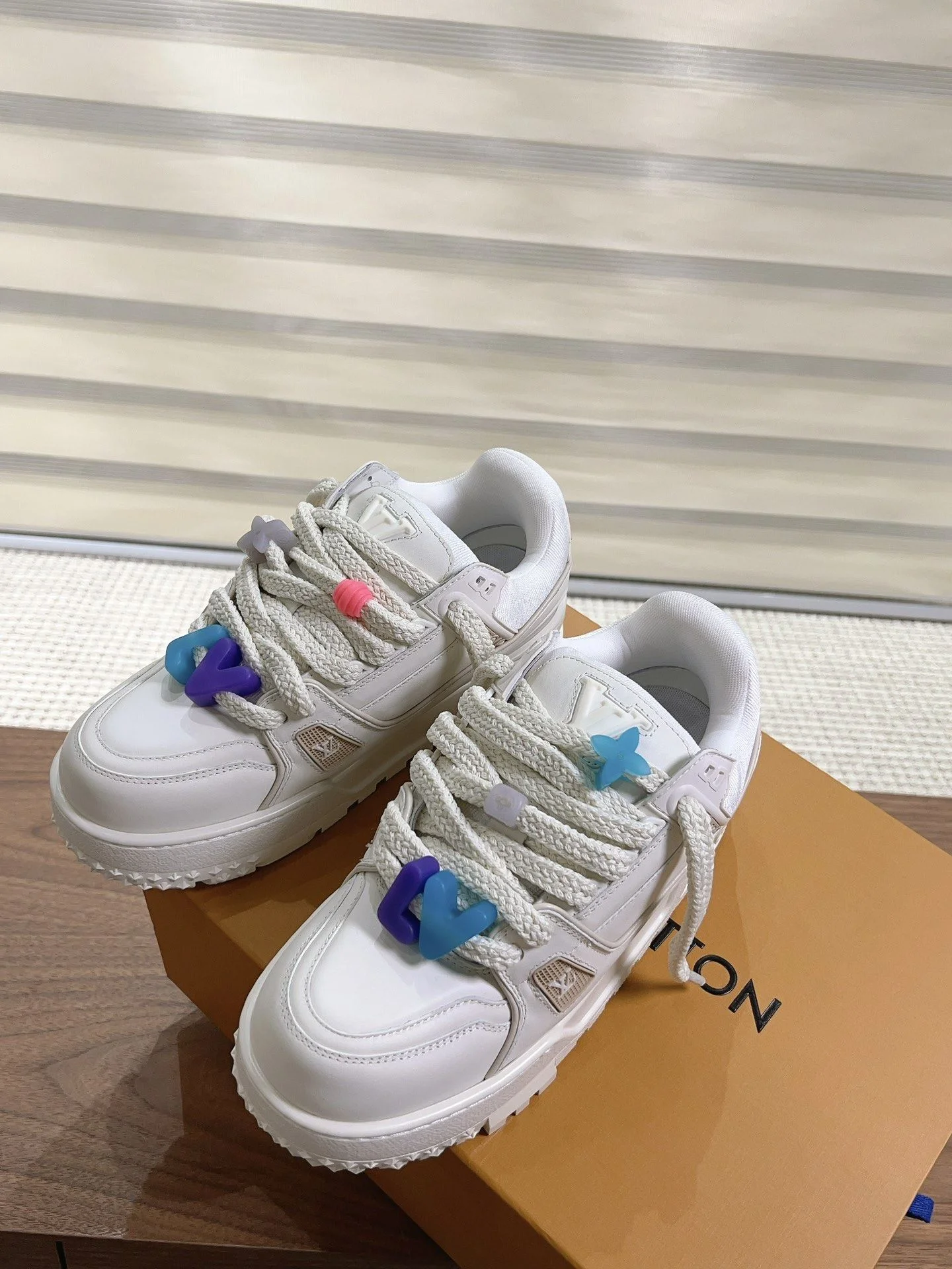 Brand-original Louis Vuitton Trainer Sneaker