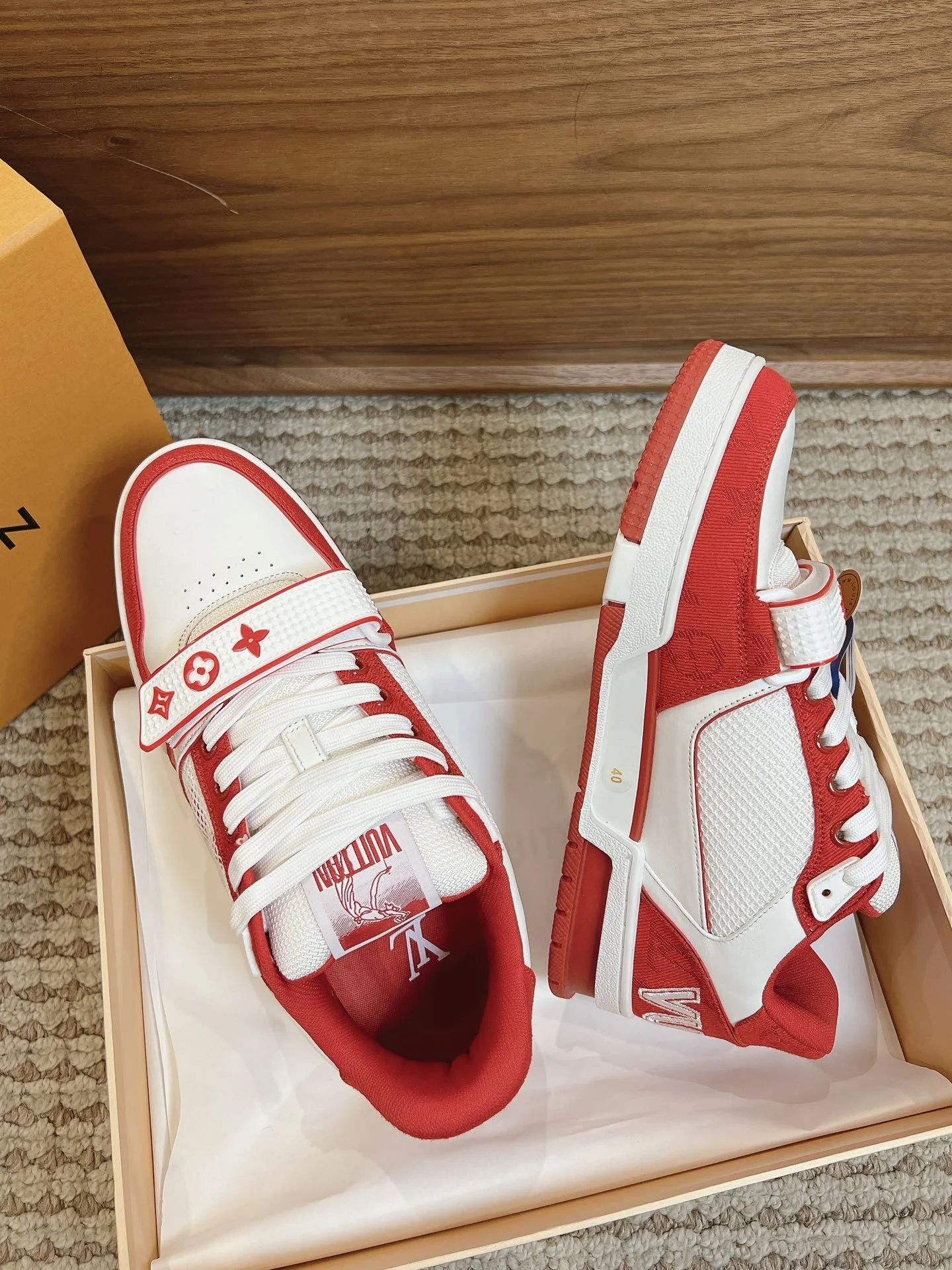 Mirror quality Louis Vuitton Trainer Sneaker