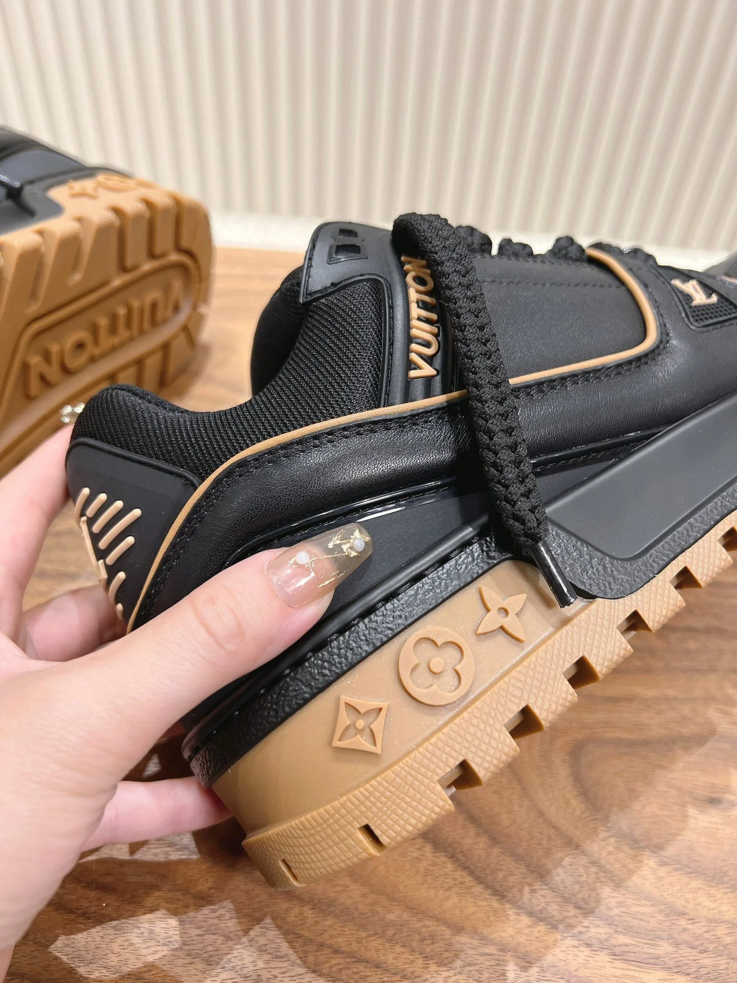 Low-cost Louis Vuitton Trainer Sneaker