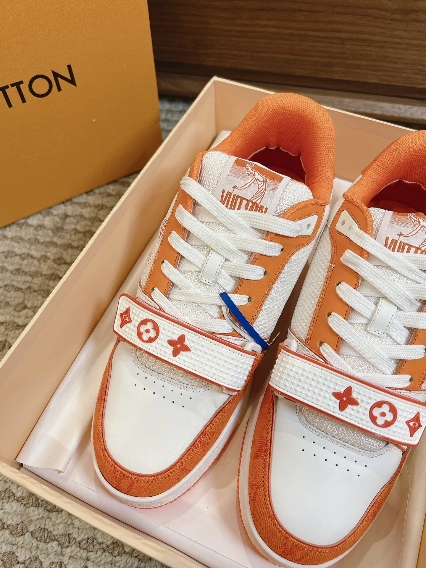 Inexpensive Louis Vuitton Trainer Sneaker