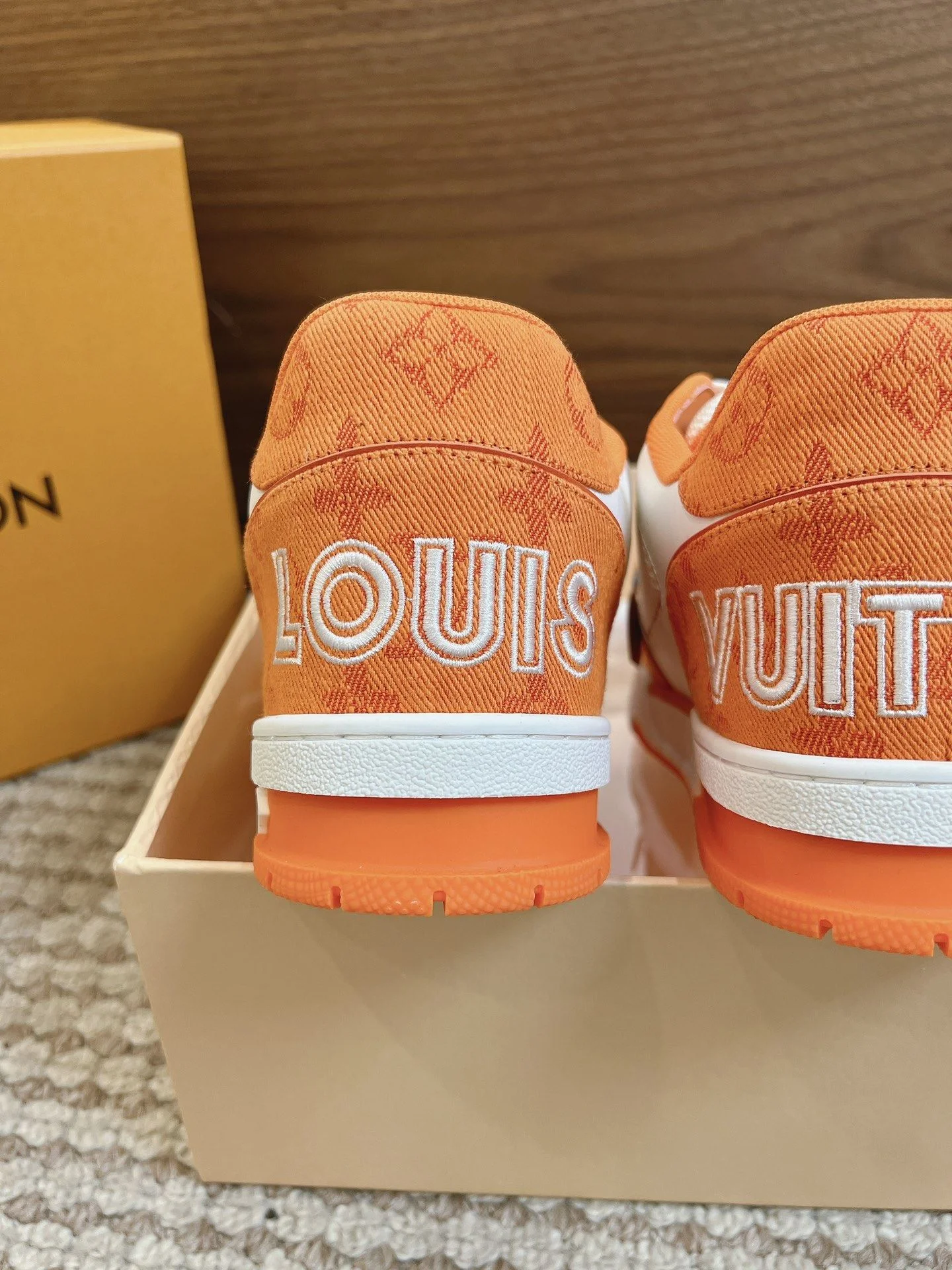 Inexpensive Louis Vuitton Trainer Sneaker