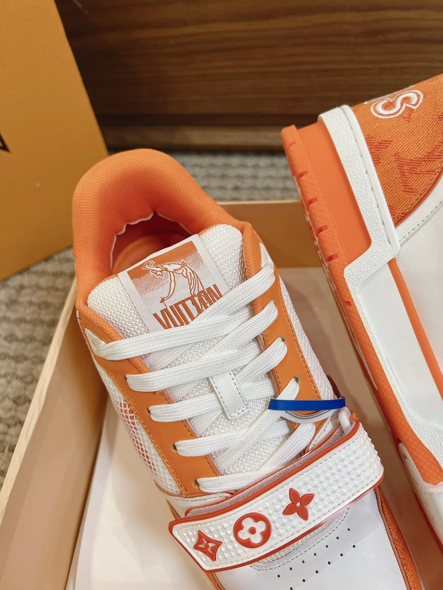 Inexpensive Louis Vuitton Trainer Sneaker