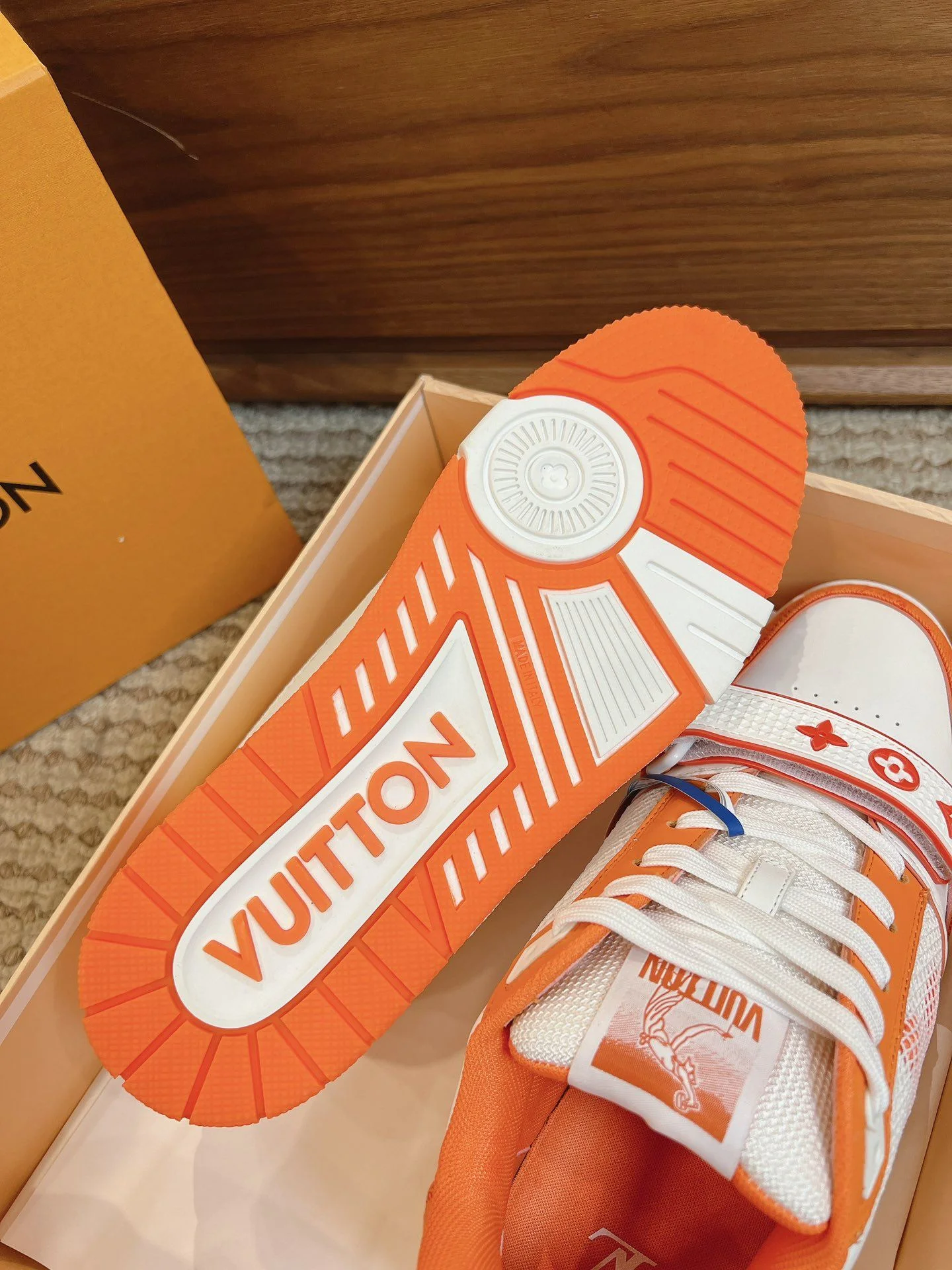 Inexpensive Louis Vuitton Trainer Sneaker