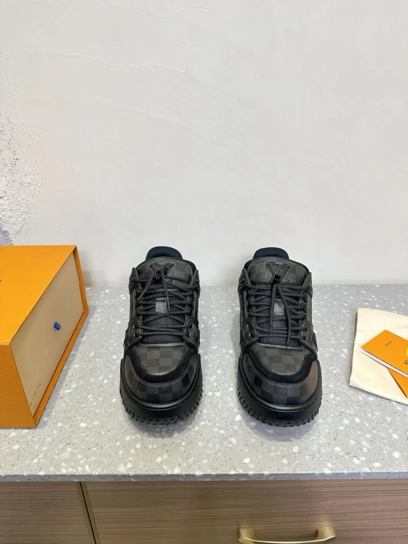 Louis Vuitton Trainer Sneaker