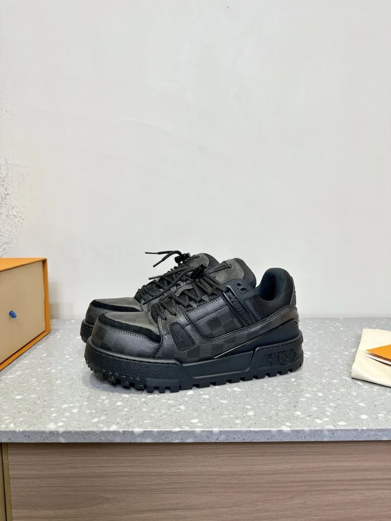Brand-authenticated Louis Vuitton Trainer Sneaker