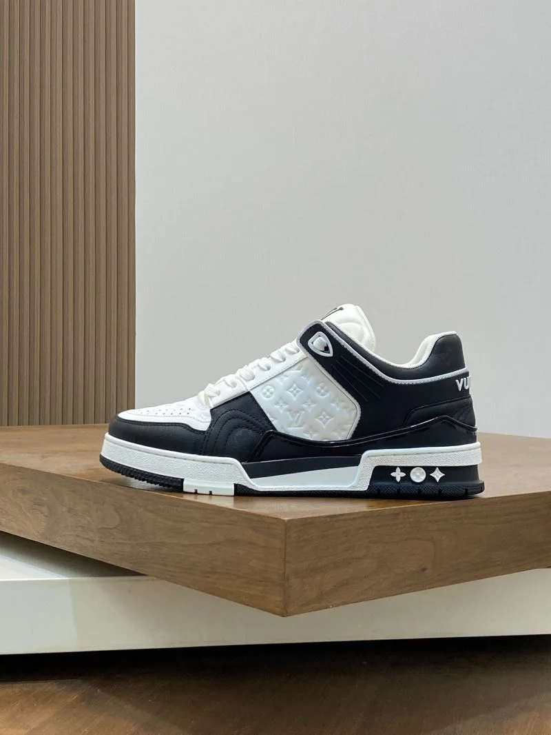 Official Louis Vuitton Trainer Sneaker