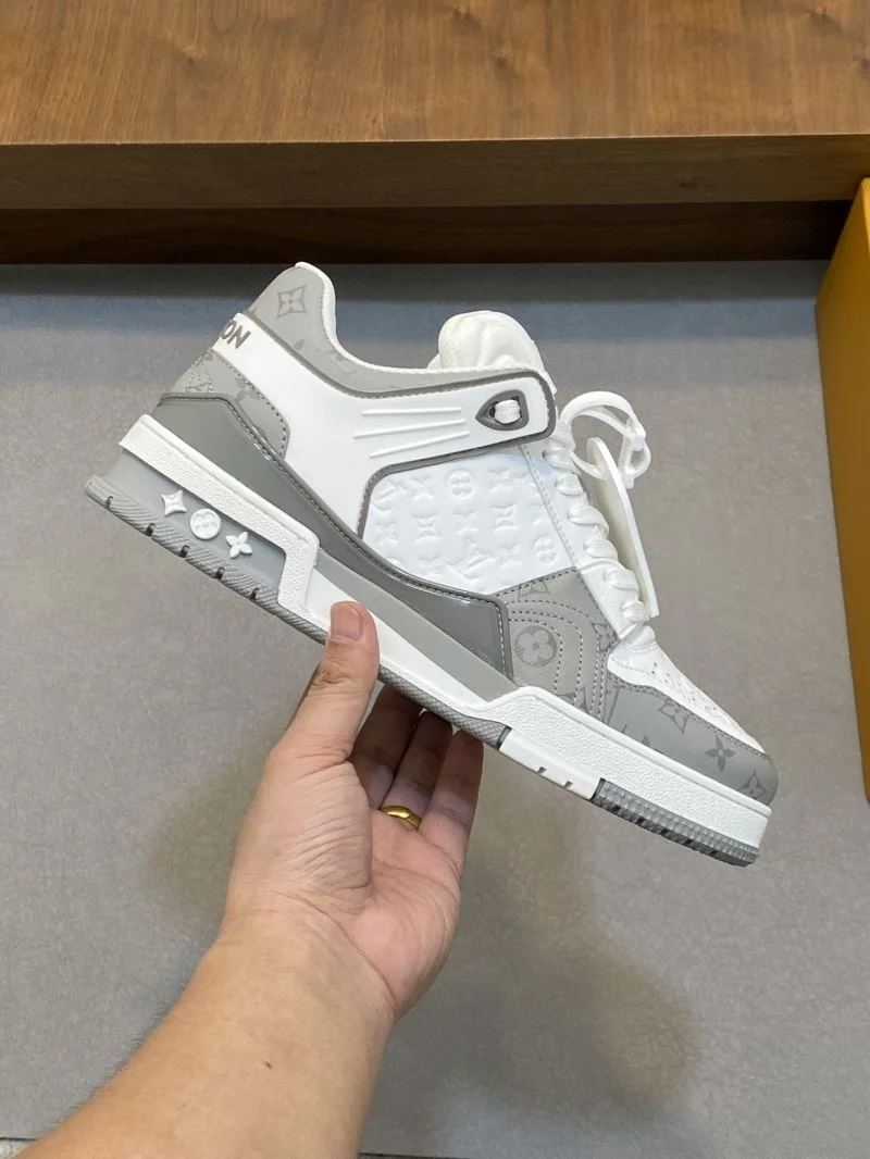 Real Louis Vuitton Trainer Sneaker