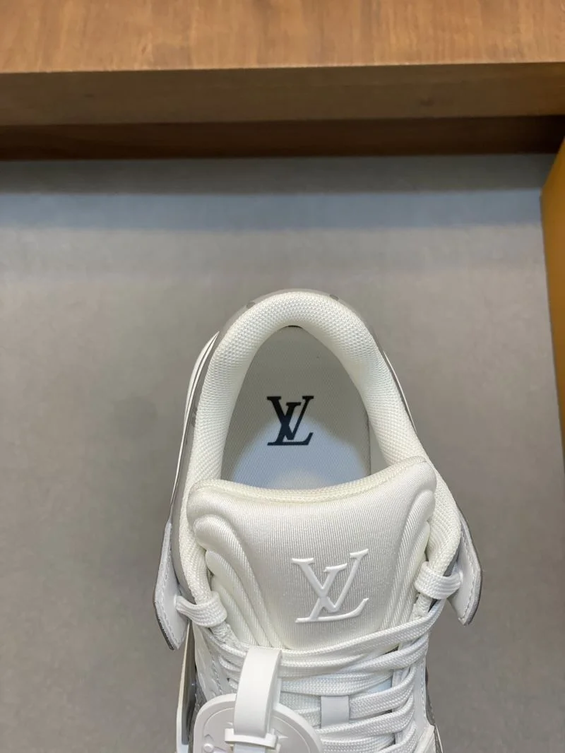 Real Louis Vuitton Trainer Sneaker