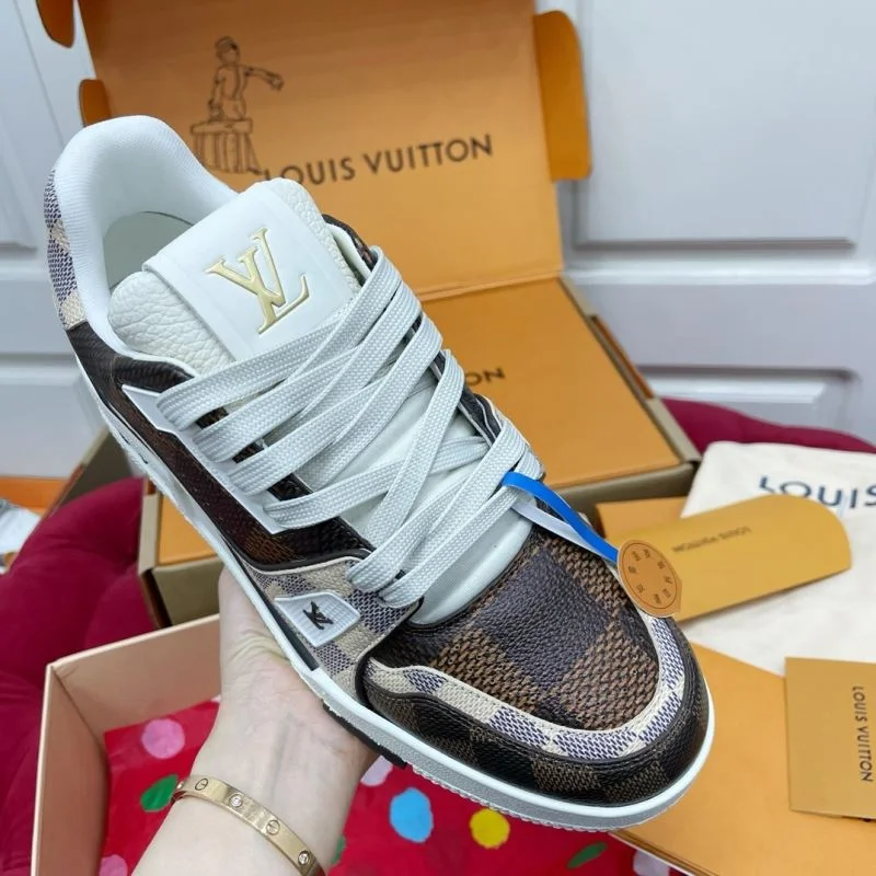 Authentic Louis Vuitton Trainer Sneaker