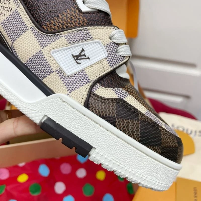 Authentic Louis Vuitton Trainer Sneaker