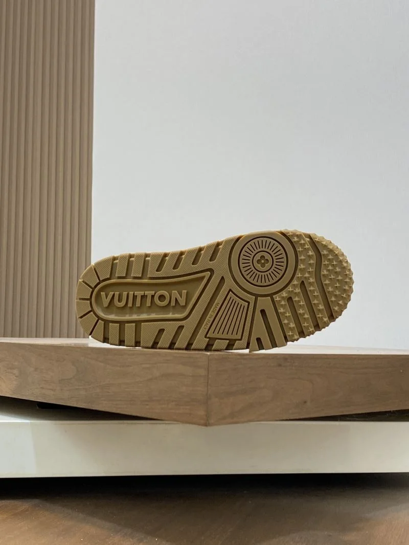 Factory-made Louis Vuitton Trainer Sneaker