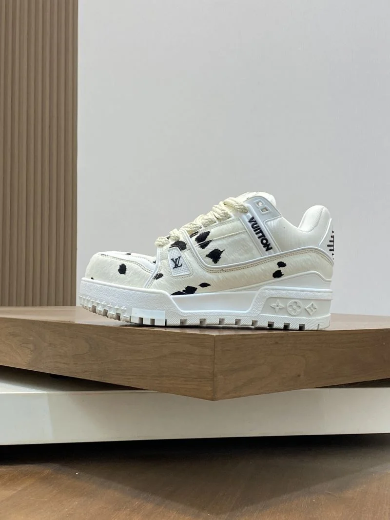 Bargain Louis Vuitton Trainer Sneaker
