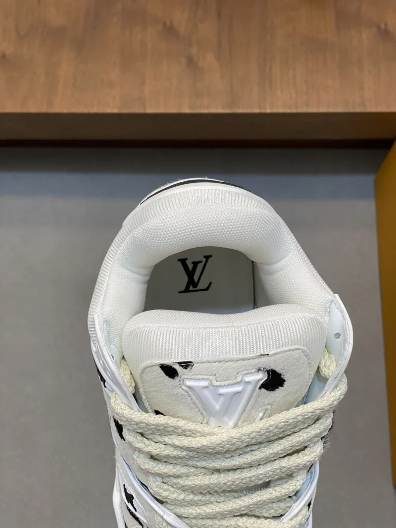 Bargain Louis Vuitton Trainer Sneaker