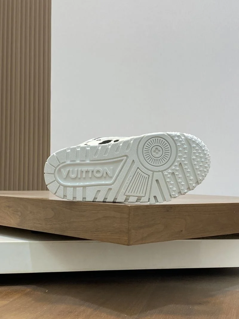 Bargain Louis Vuitton Trainer Sneaker
