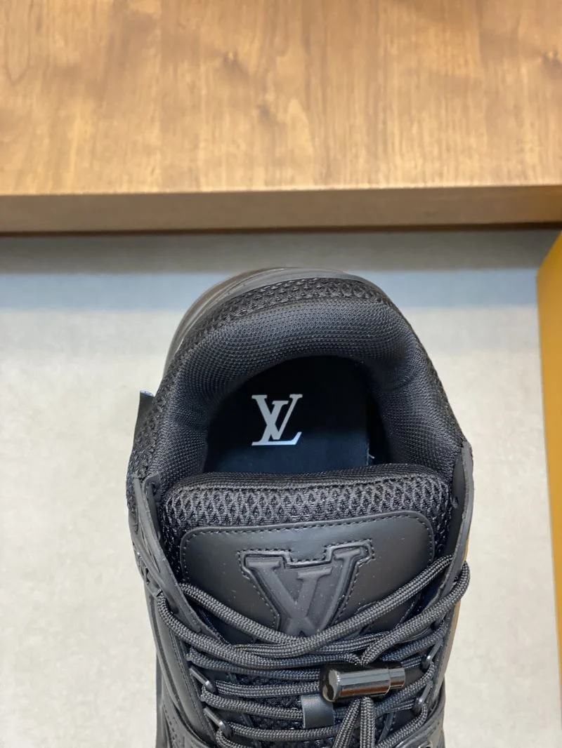 Affordable Louis Vuitton Trainer Sneaker