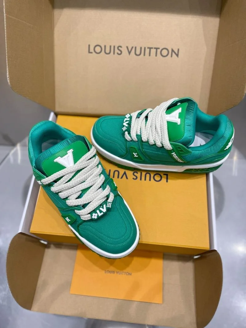 Bargain Louis Vuitton Trainer Sneaker