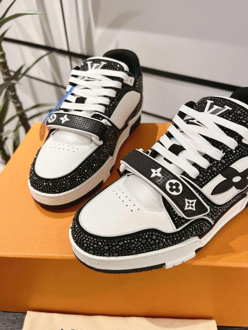 Original Louis Vuitton Trainer Sneaker