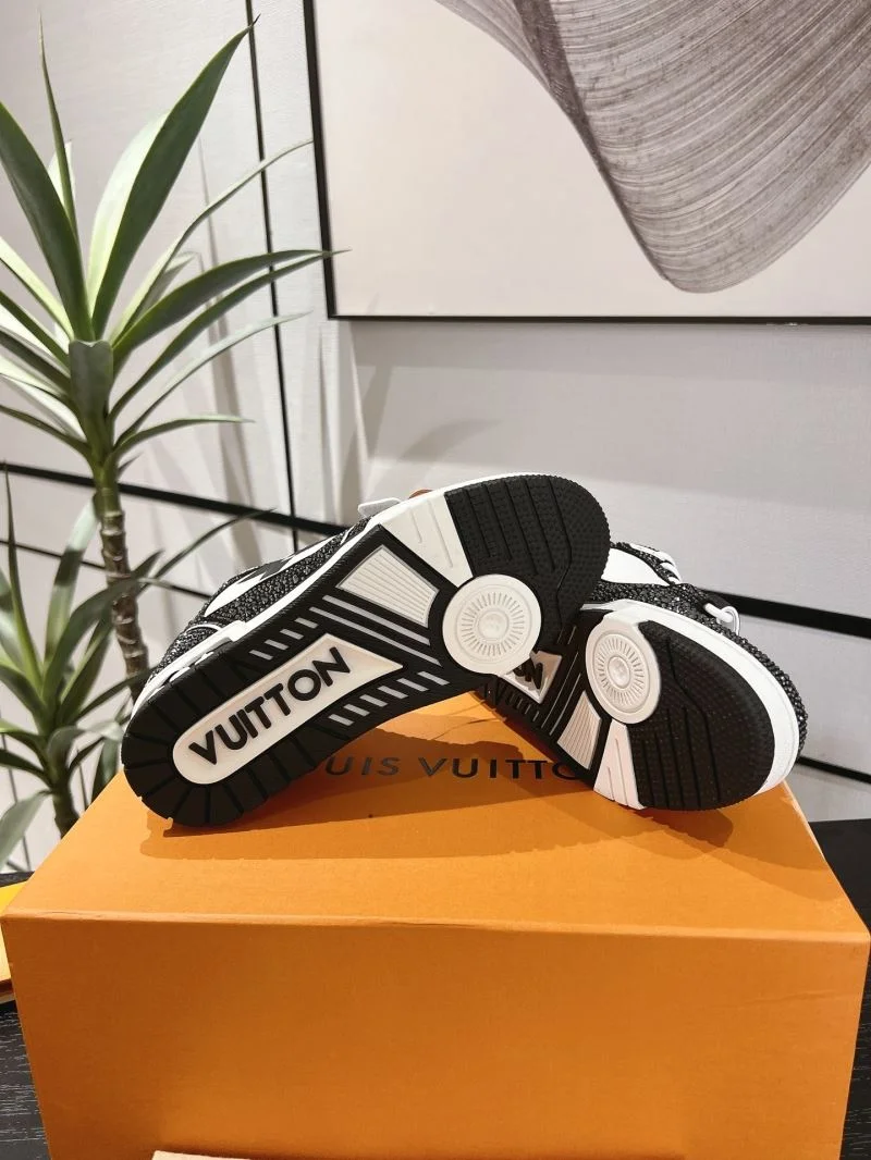 Original Louis Vuitton Trainer Sneaker