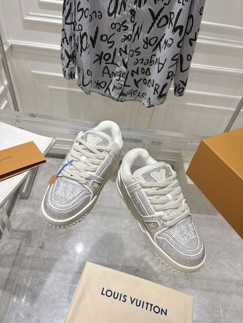 Authentic Louis Vuitton Trainer Sneaker