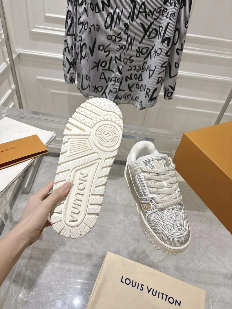 Authentic Louis Vuitton Trainer Sneaker