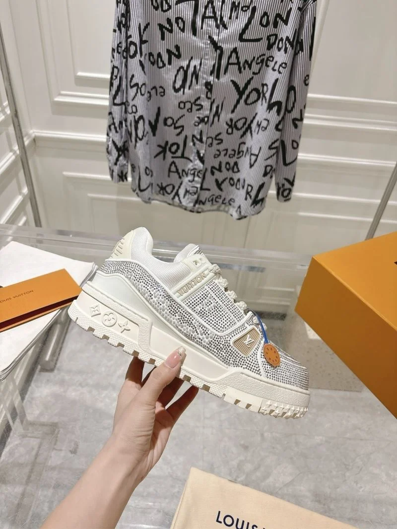 Authentic Louis Vuitton Trainer Sneaker