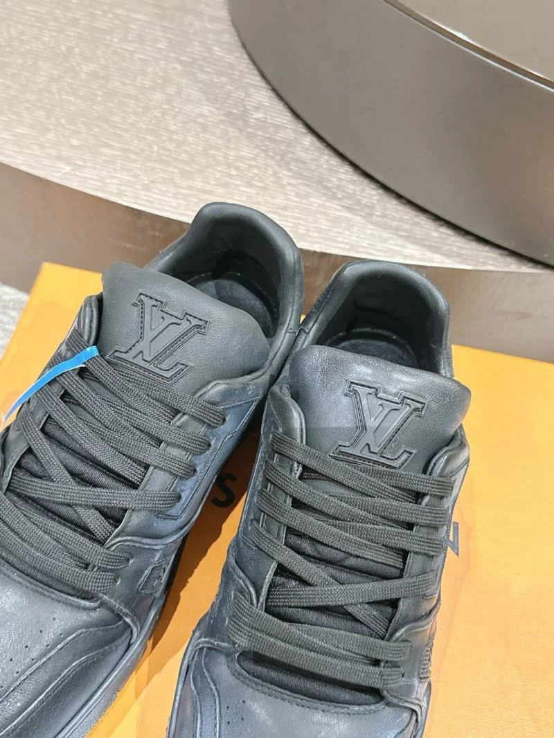 Real Louis Vuitton Trainer Sneaker