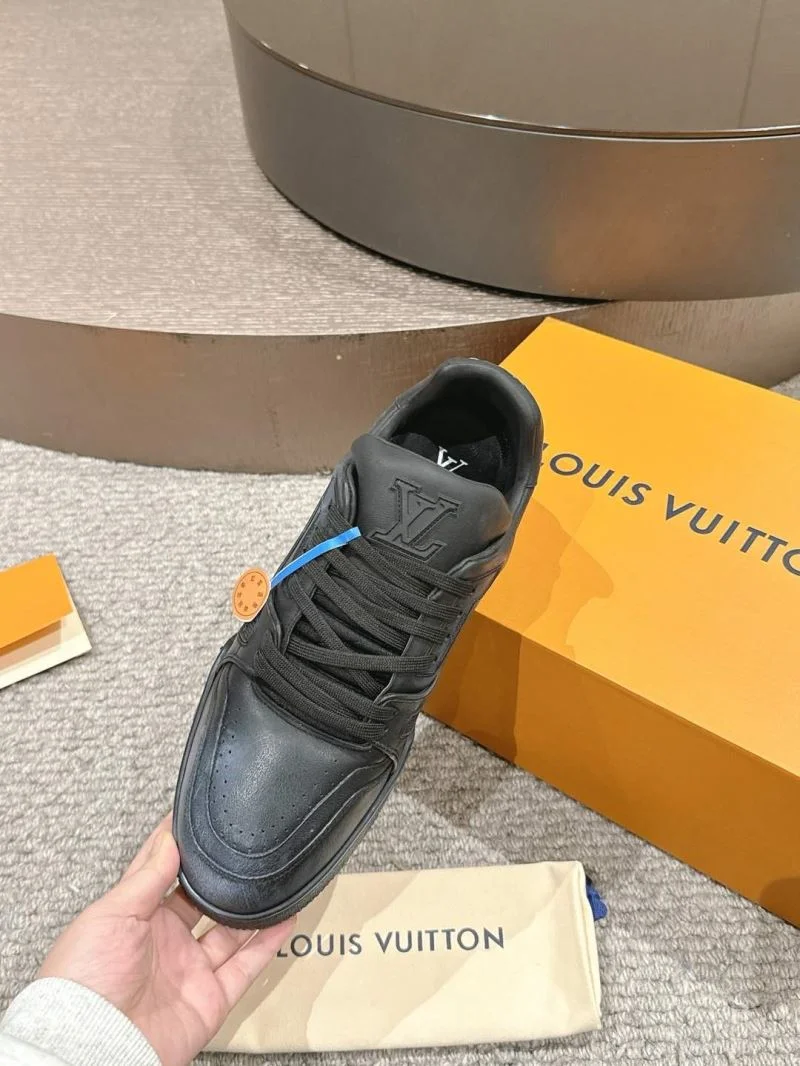Real Louis Vuitton Trainer Sneaker