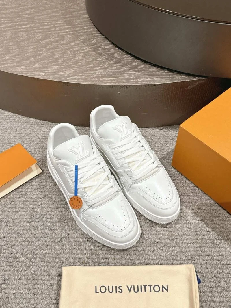 Economical Louis Vuitton Trainer Sneaker