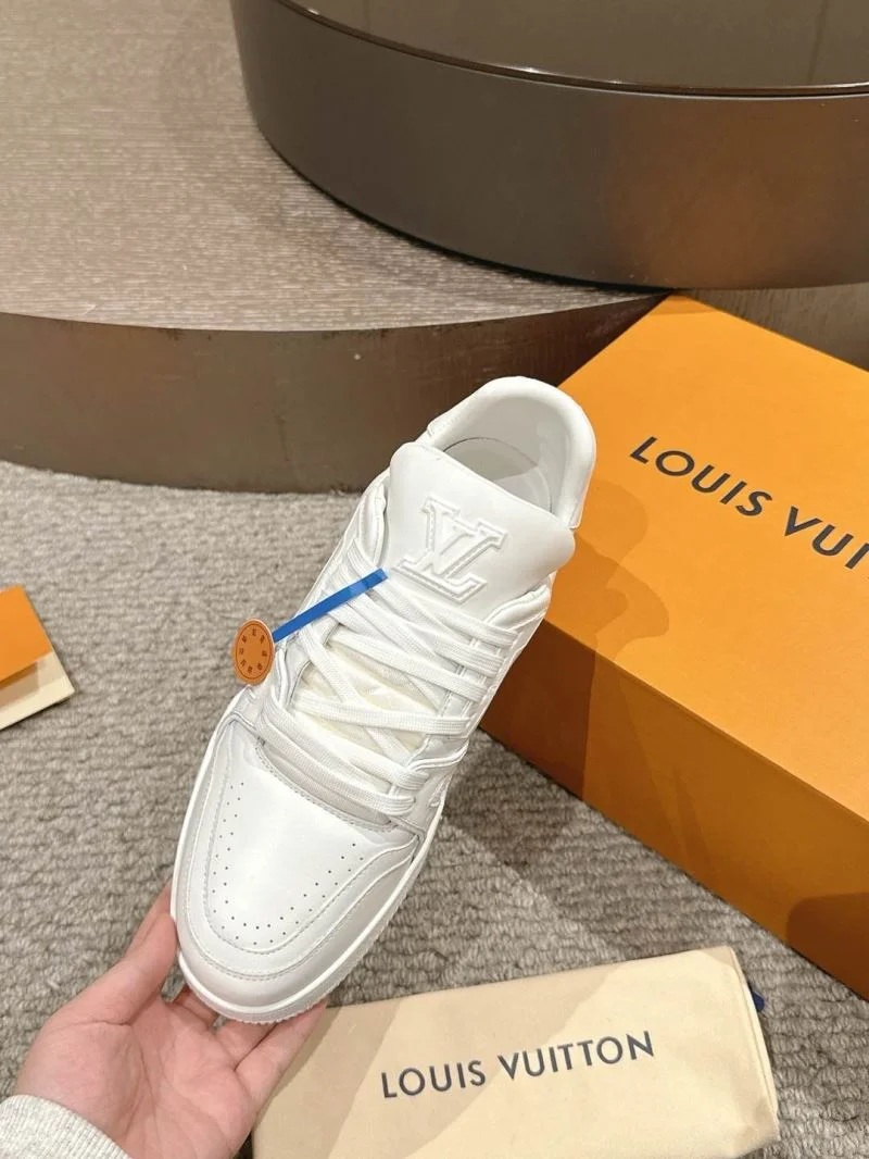 Economical Louis Vuitton Trainer Sneaker