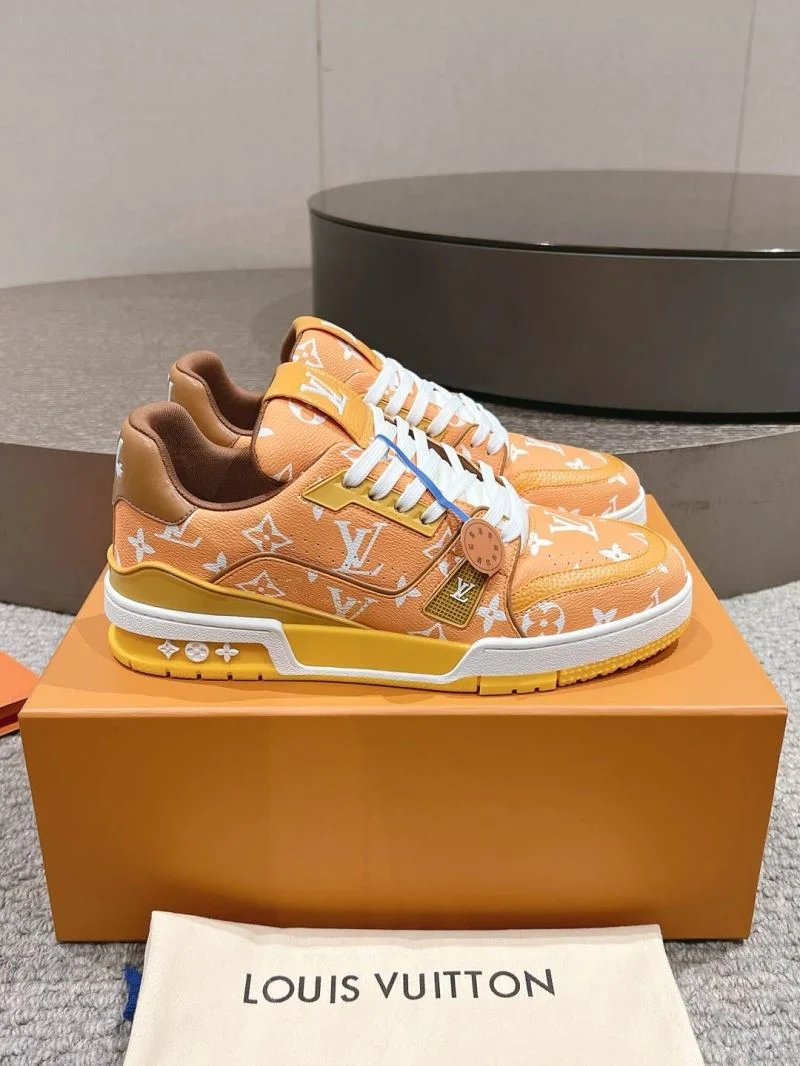 Exact replica Louis Vuitton Trainer Sneaker