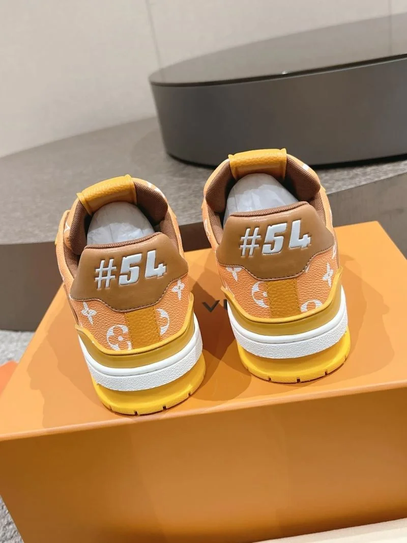 Exact replica Louis Vuitton Trainer Sneaker